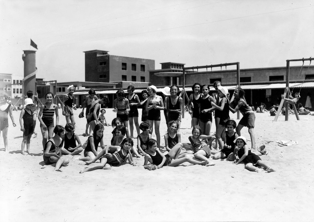 Villa Rosa Maltoni Mussolini: female summer camp students, during ...