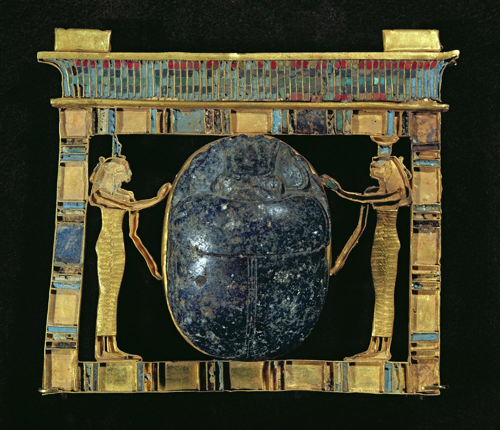 Pectoral of the vizier, Paser, with a scarab flanked by the goddesses ...