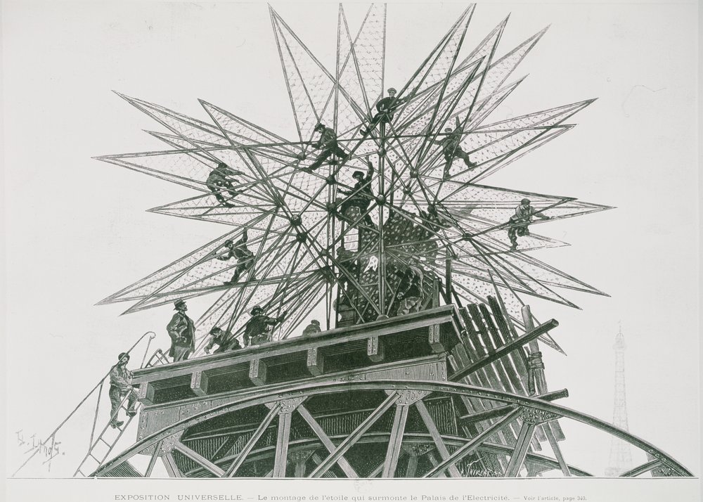 Universal Exposition of 1900: Installation of the Star on Top of the ...
