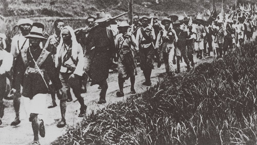 The Kuomintang troops captured Beijing in June 1928