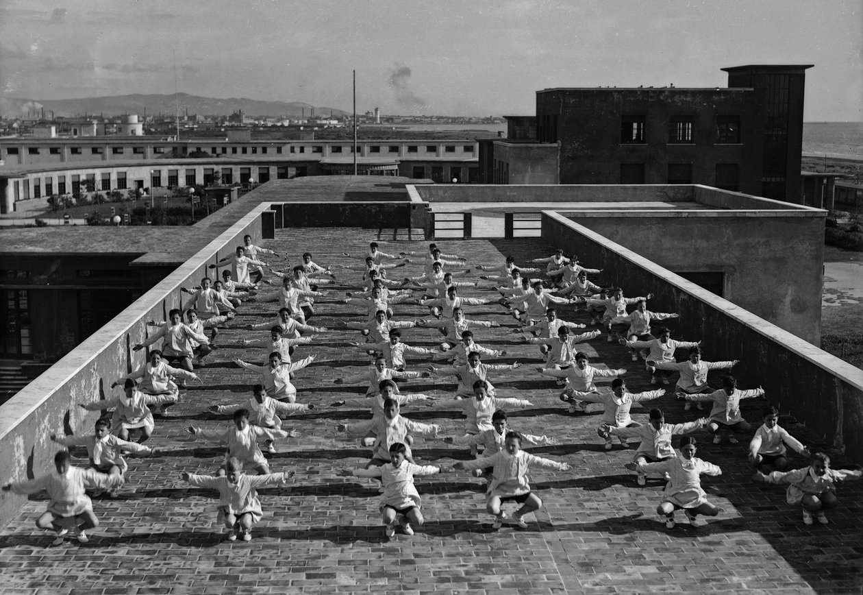Villa Rosa Maltoni Mussolini: Young Students Exercising