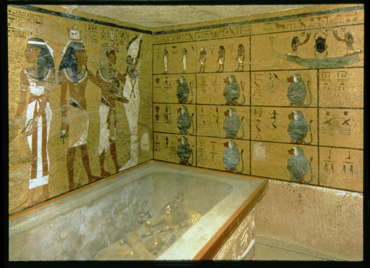 Inside The Tomb Of Tutankhamun 3,000 Year Old Secret Found In King