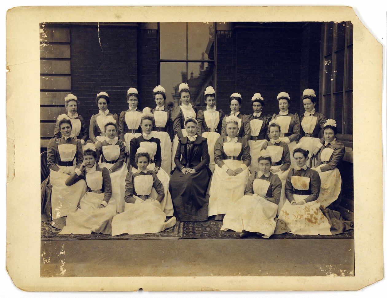 Group portrait of medical staff from St. Thomas's Hospital