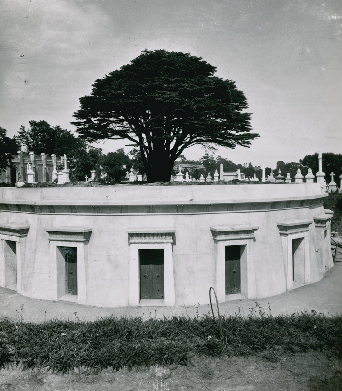The Lebanon Catacomb, Highgate Cemetery