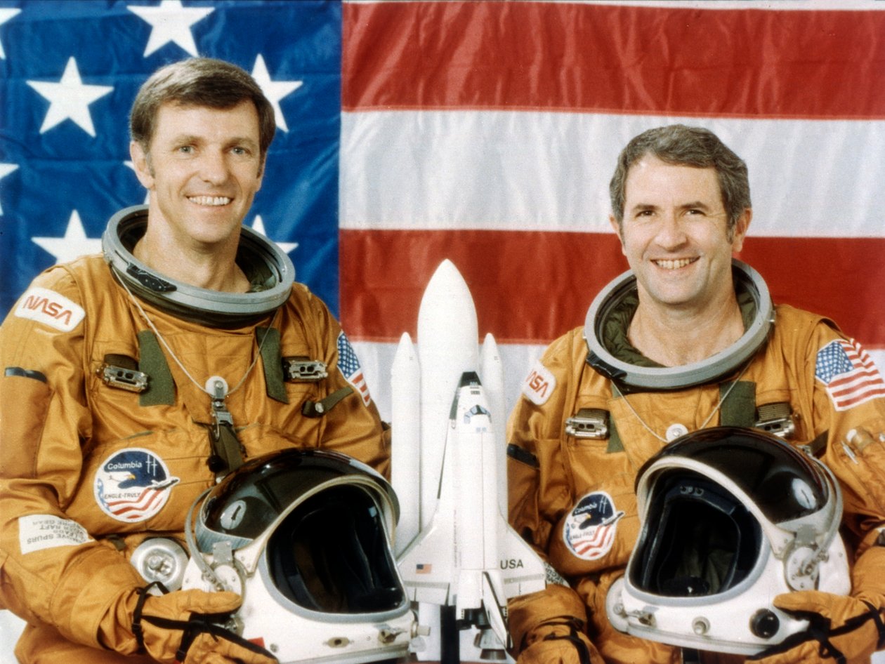Did Any Apollo Astronauts Fly On The Space Shuttle